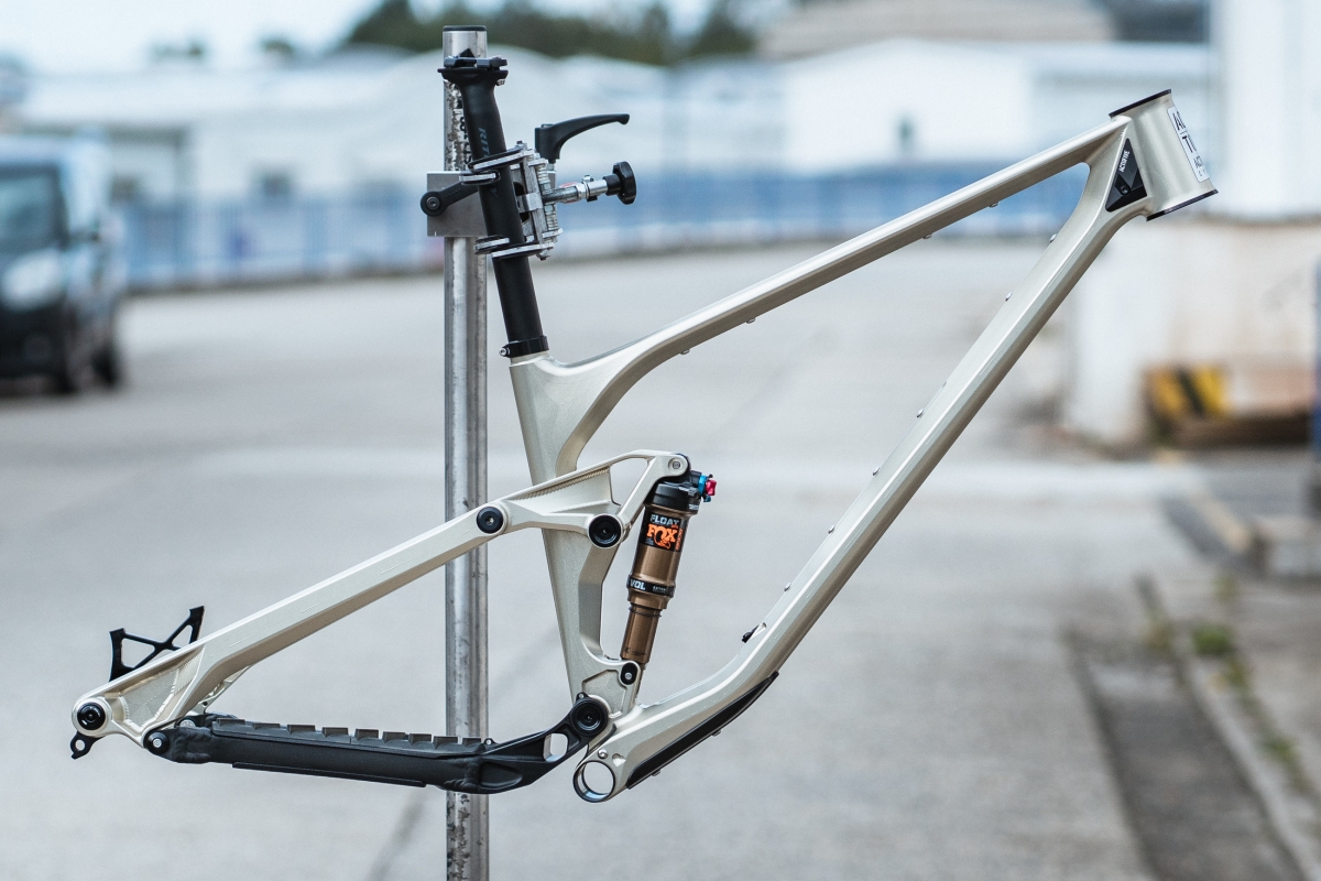 I-Train EN – ACTOFIVE Cycles